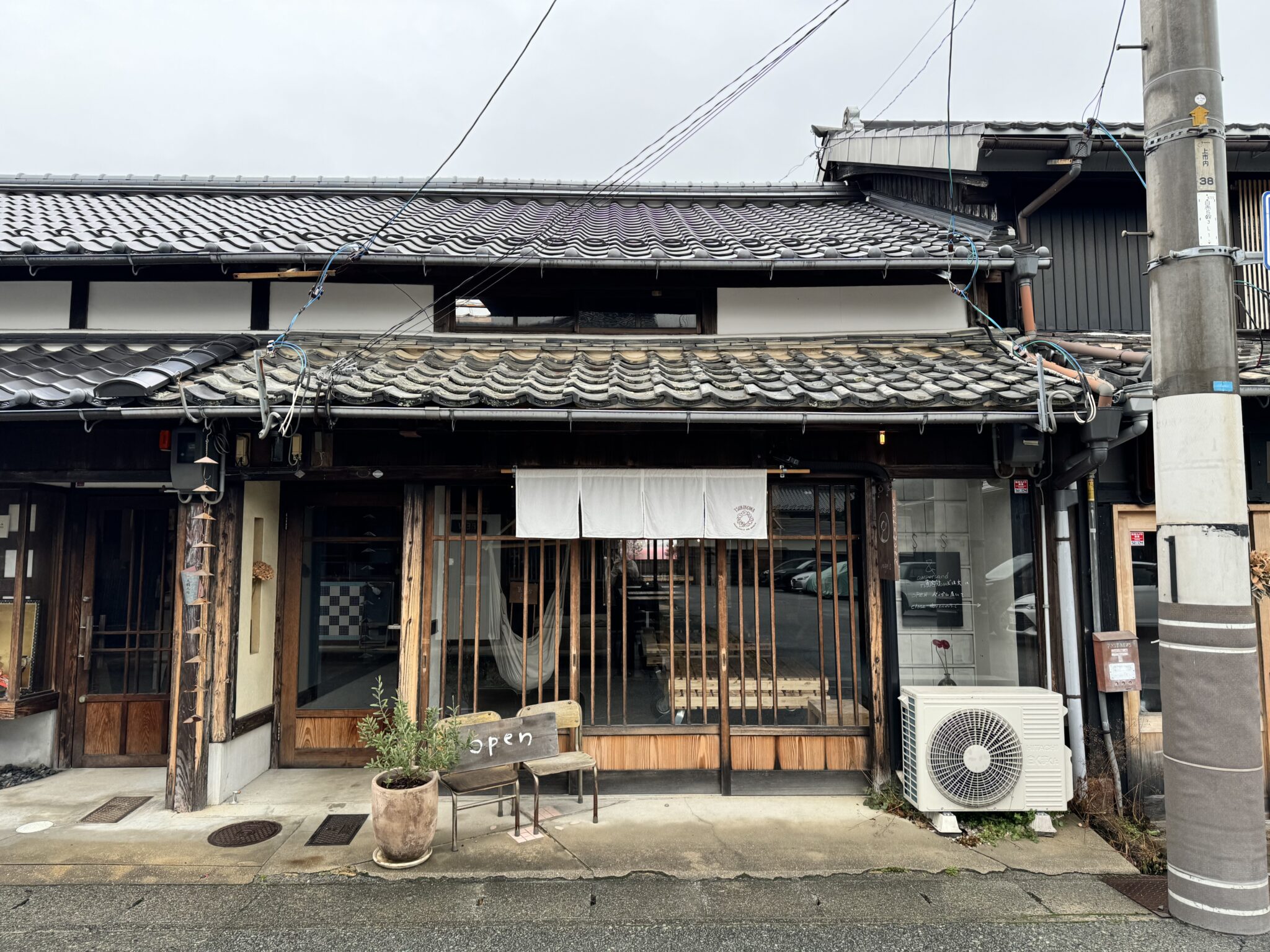 大人気！カフェ併設のベーグル屋さん - 山口カレンダー